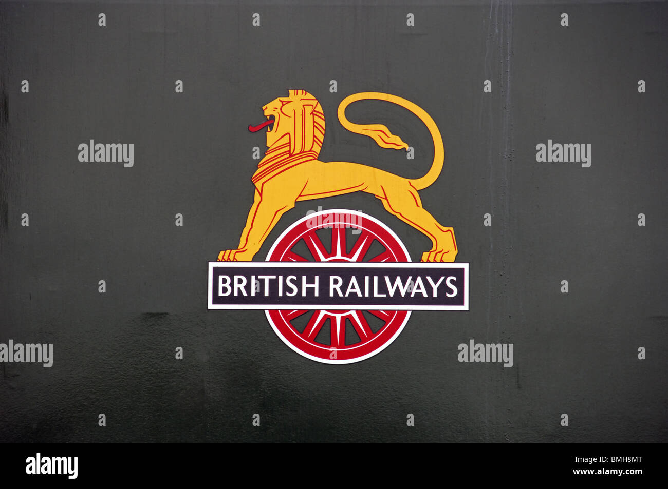 Crest Rail High Resolution Stock Photography and Images - Alamy