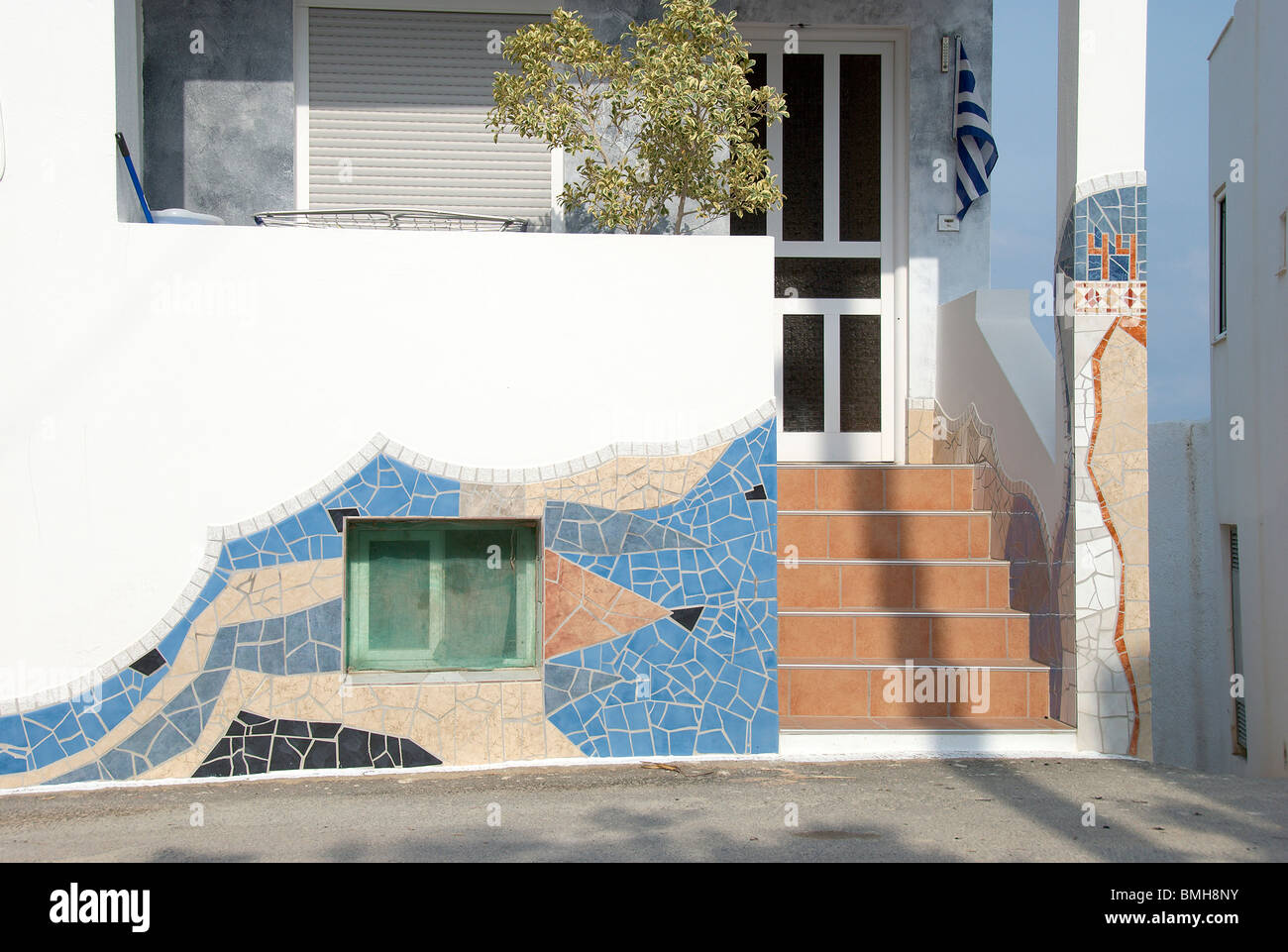 Crete mosaic hi-res stock photography and images - Alamy