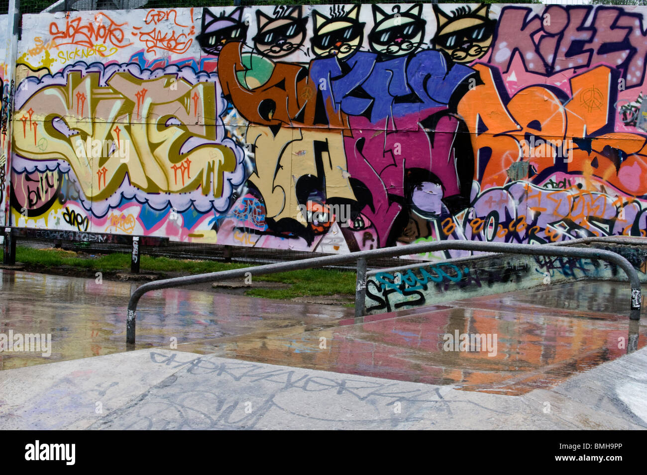 Graffiti in playground hi-res stock photography and images - Alamy