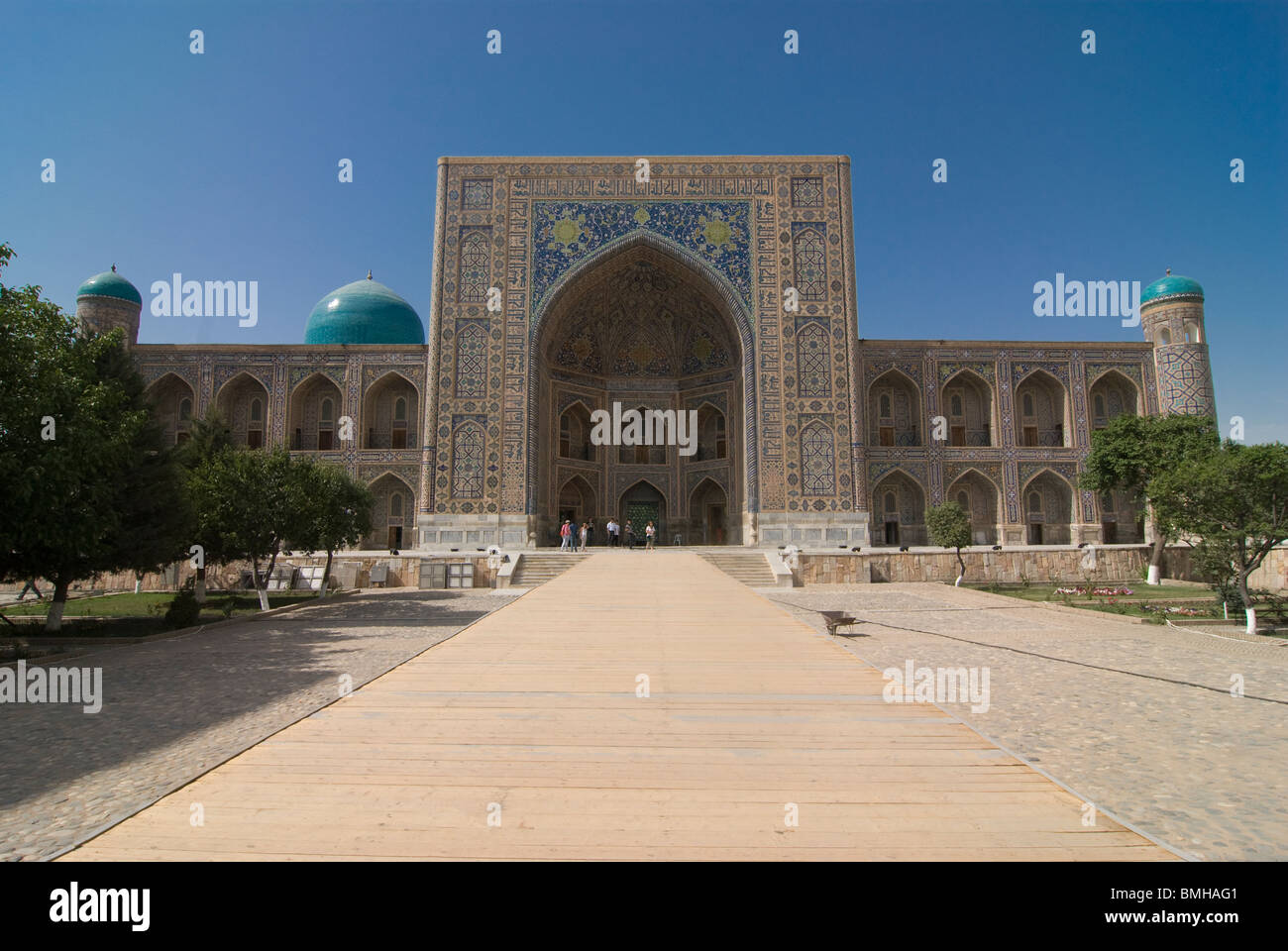 Mosque at the Registan, Samarkand Uzbekistan Stock Photo - Alamy