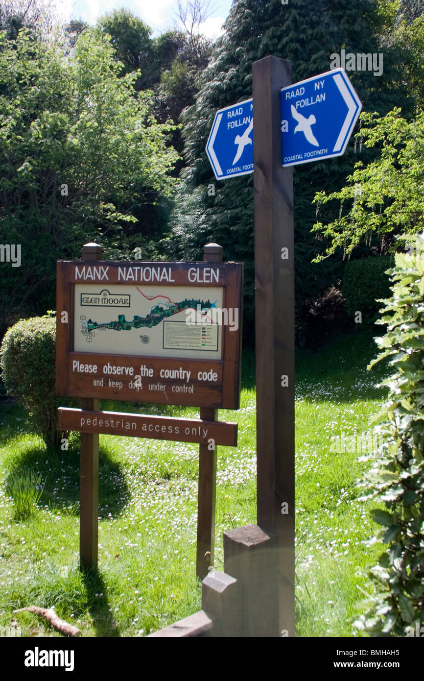 Isle of man signs hi-res stock photography and images - Alamy