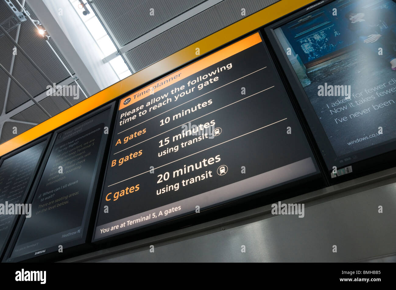 London Heathrow Airport Terminal 5 - sign warning passengers about time ...