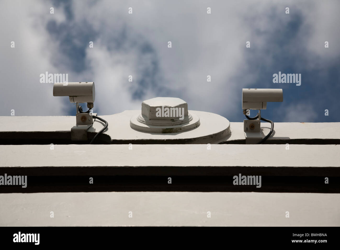 Wrought iron structure hi-res stock photography and images - Alamy