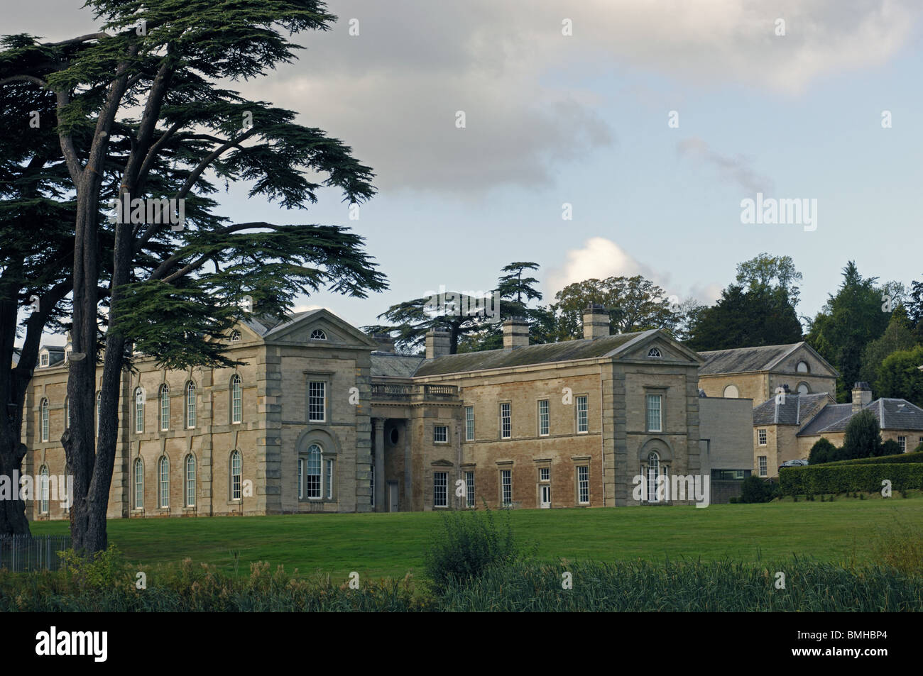 Compton Verney Manor High Resolution Stock Photography and Images - Alamy