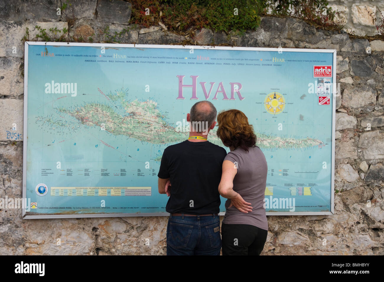 Map of split hi-res stock photography and images - Alamy