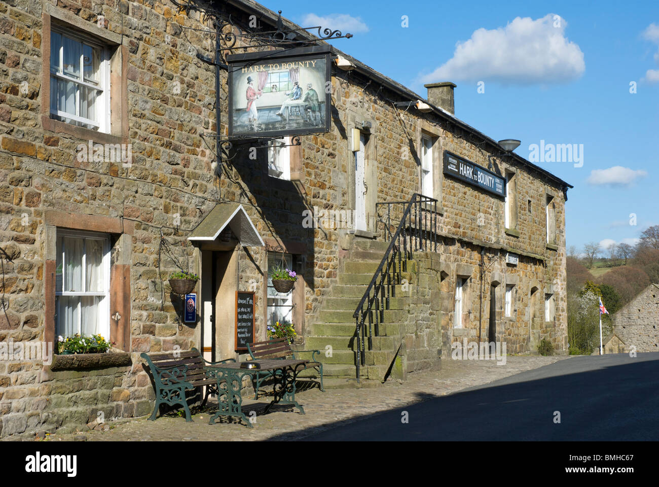 The Hark to Bounty pub, Slaidburn, Lancashire, England UK Stock Photo ...