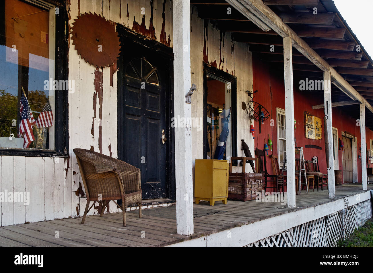 Rustic store front hi-res stock photography and images - Alamy