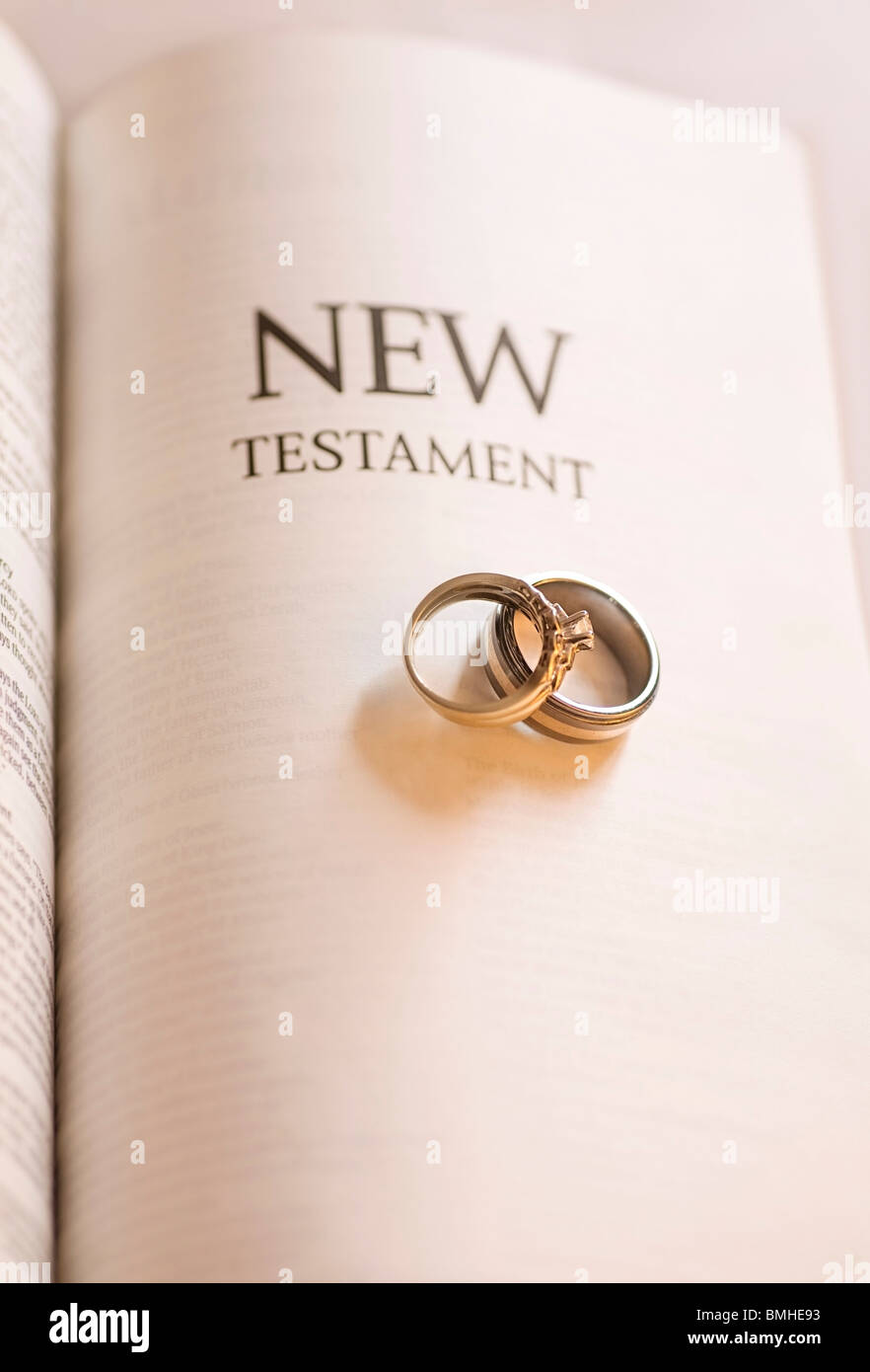 Arranged marriages hi-res stock photography and images - Alamy