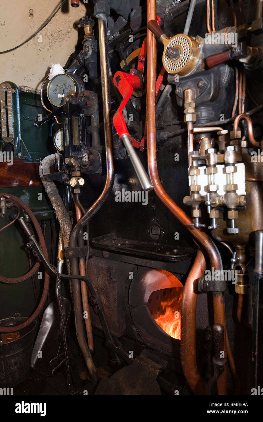 UK, England, Devon, Paignton and Dartmouth Steam Railway, GWR 4200 ...