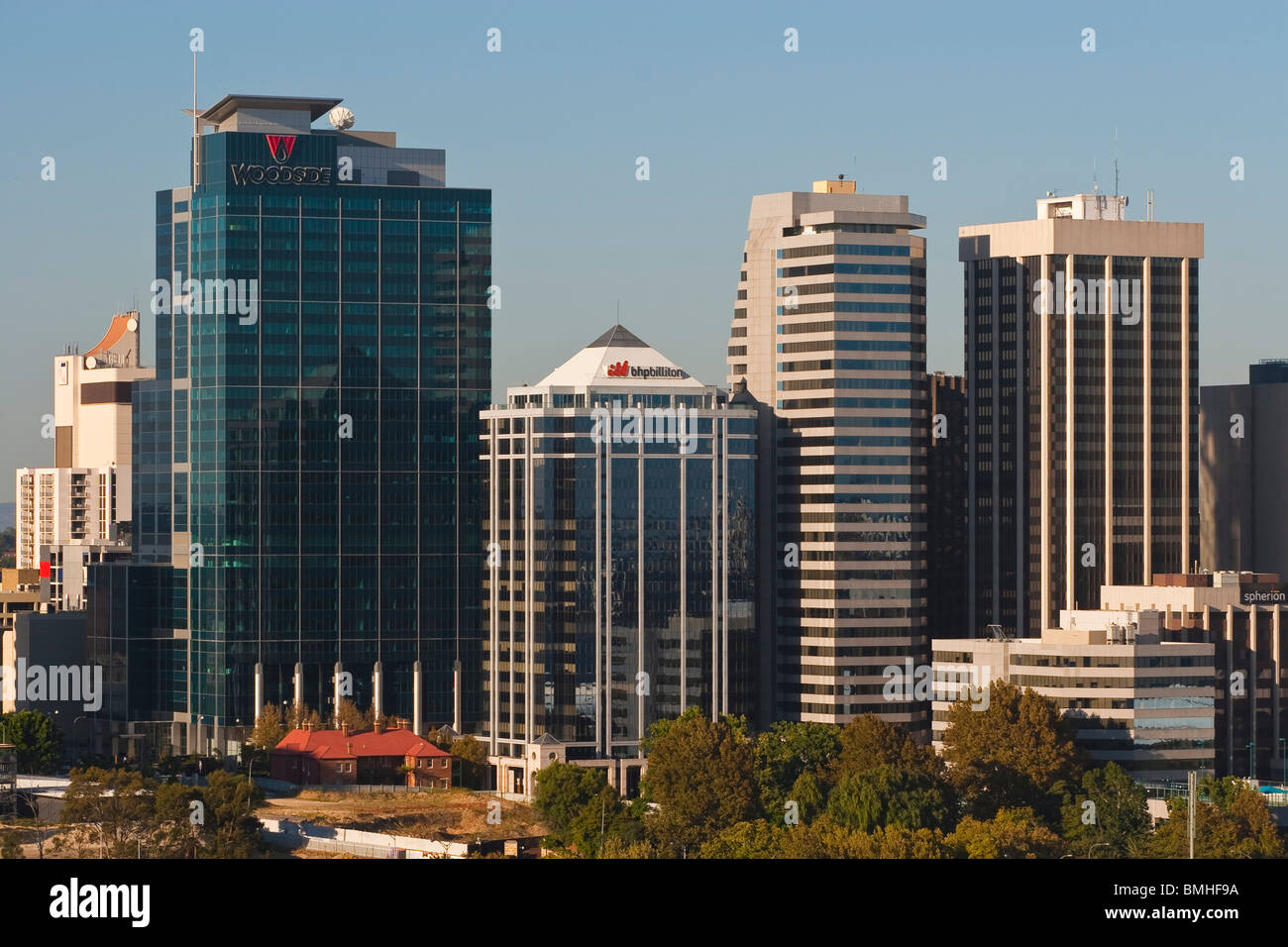 Riverside drive perth hi-res stock photography and images - Alamy