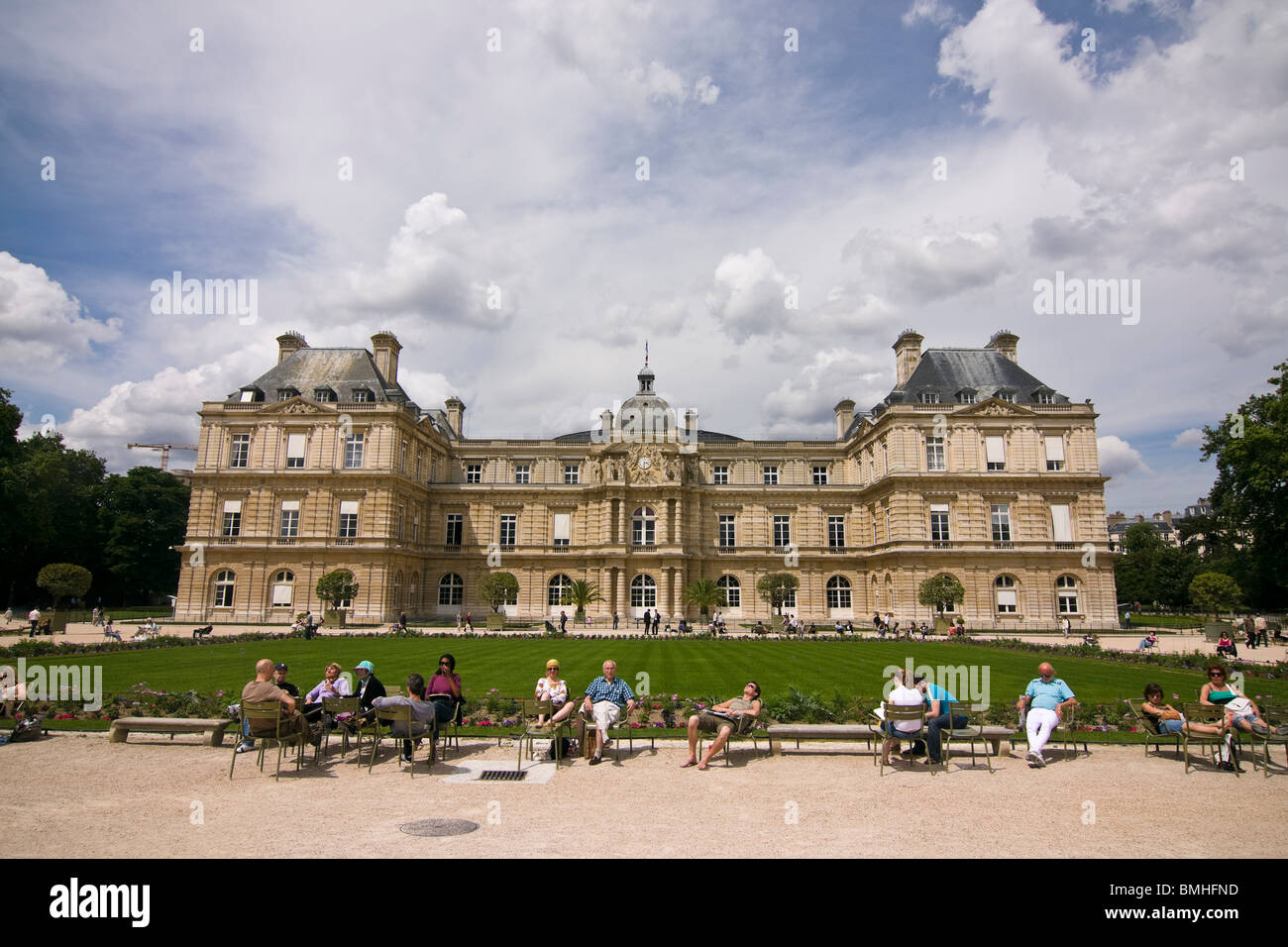 Luxembourg palace hi-res stock photography and images - Alamy