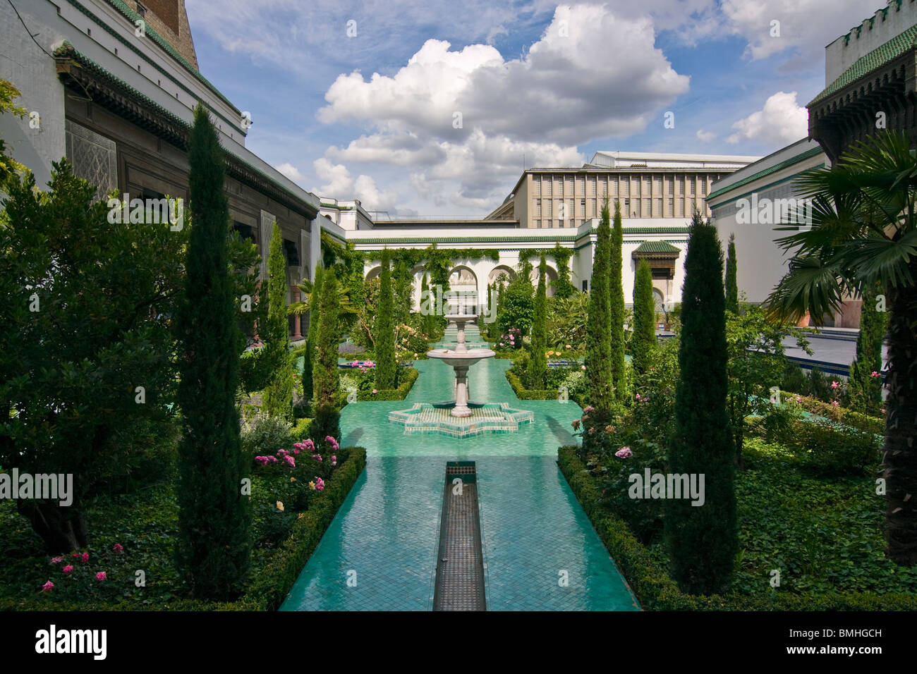 The Great Mosque garden, Paris, France Stock Photo - Alamy