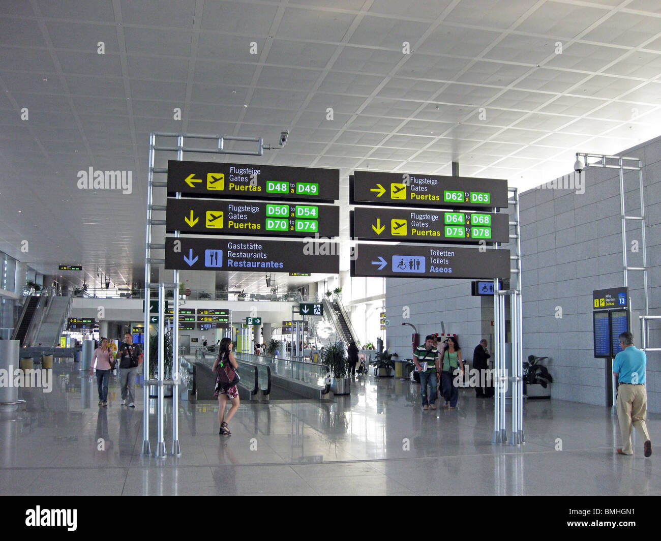 Terminalsthree hi-res stock photography and images - Alamy