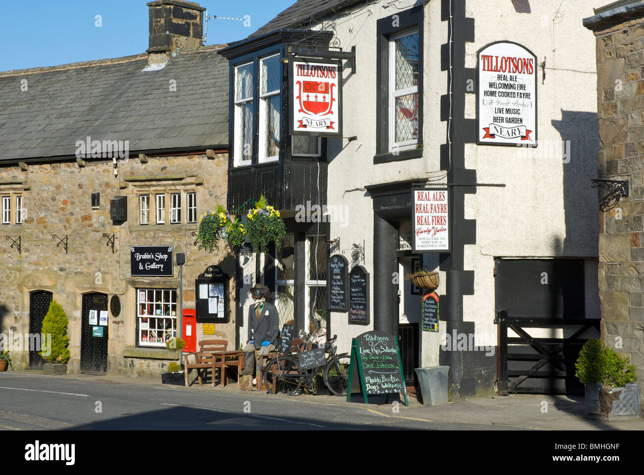 Chipping lancashire hi-res stock photography and images - Alamy