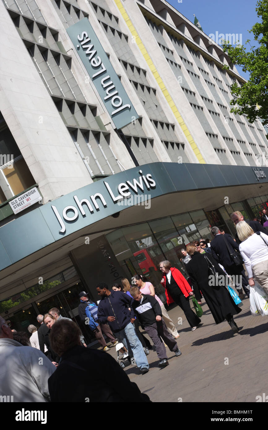 Lewis's department store hi-res stock photography and images - Alamy