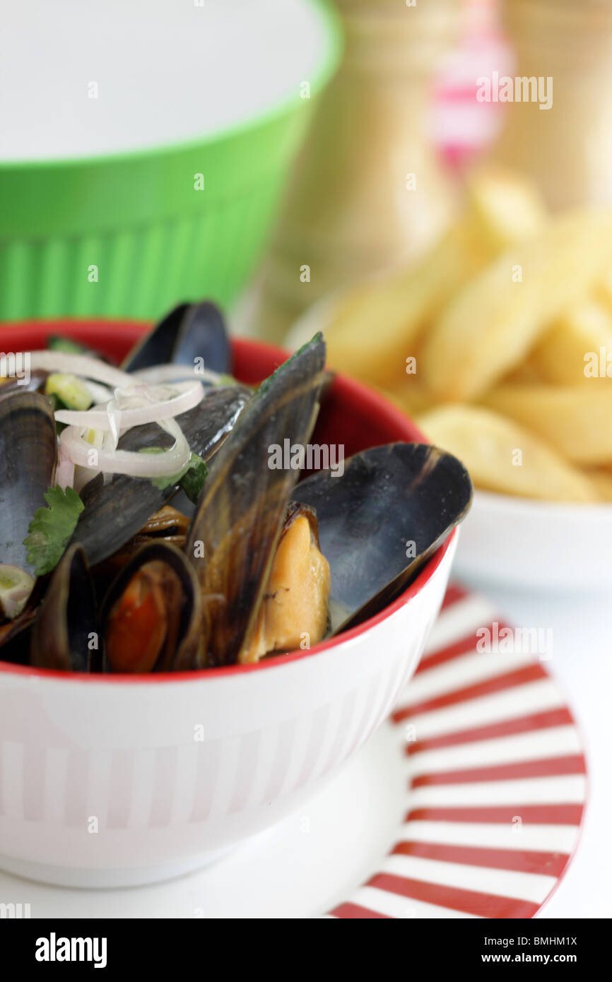 Bowl of Mussels Stock Photo - Alamy