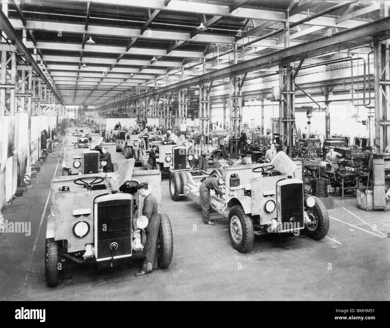 Daimler bus chassis construction in the Coventry factory 1938 Stock ...