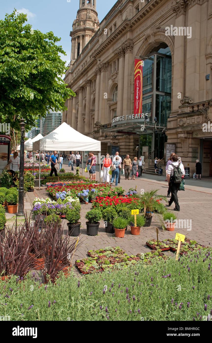 St anns square manchester hi-res stock photography and images - Alamy
