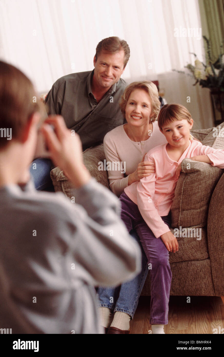 Family group portrait photograph hi-res stock photography and images ...