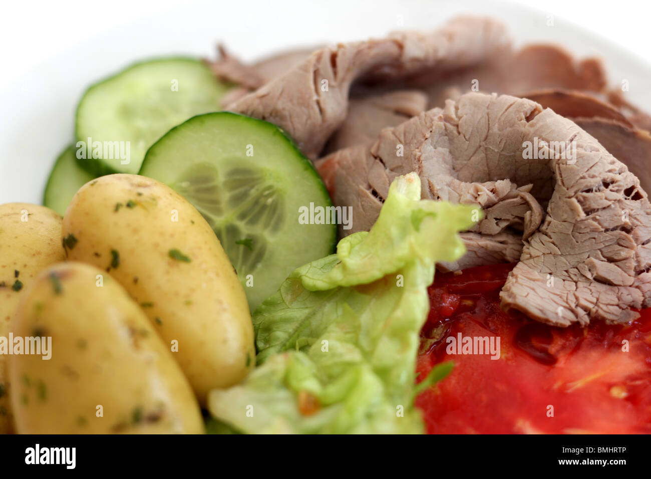 Roast Beef Salad with New Boiled Potatoes Stock Photo - Alamy