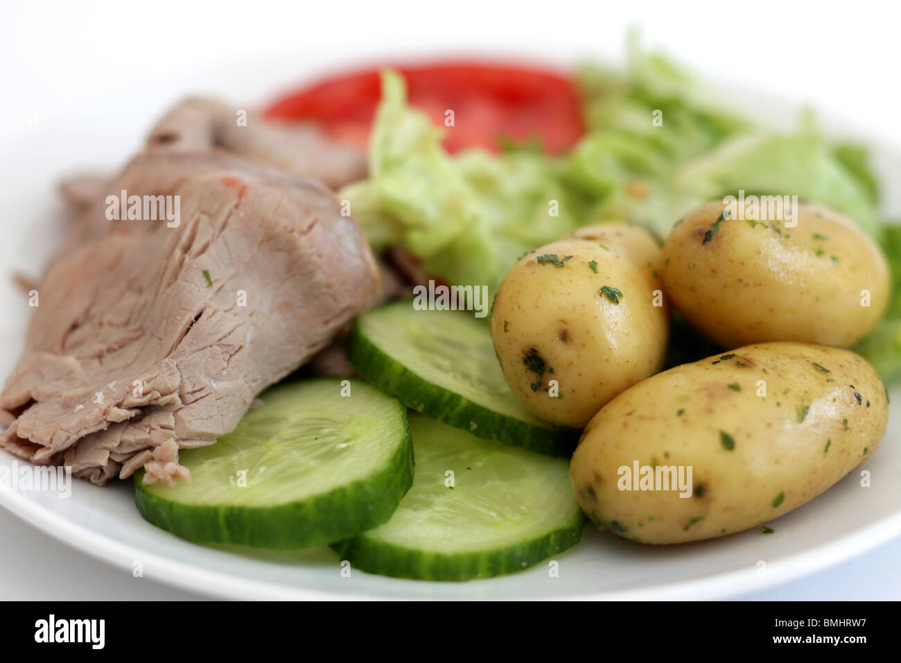 Roast Beef Salad with New Boiled Potatoes Stock Photo - Alamy