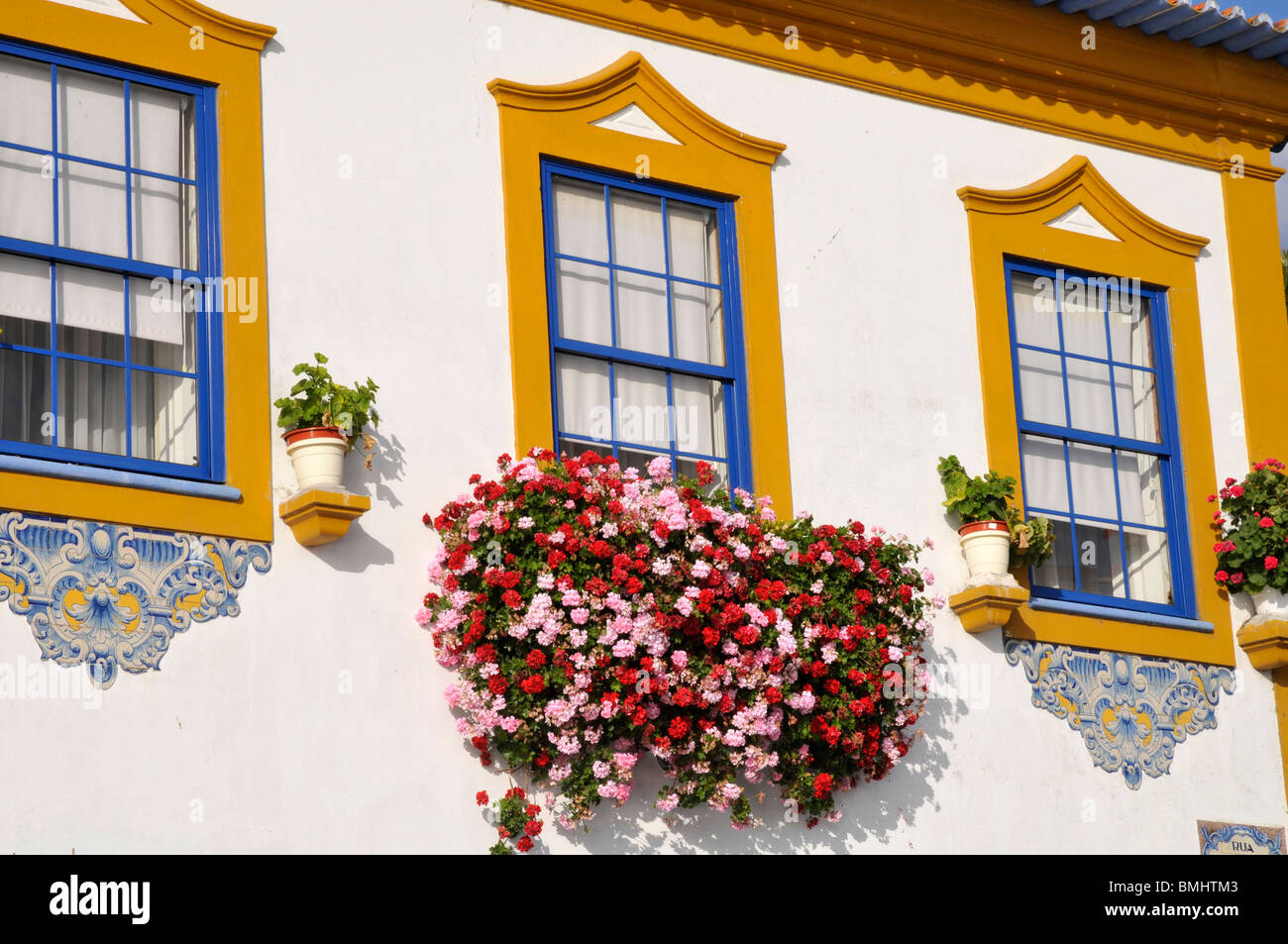 Typical windows, Aveiro, Portugal Stock Photo - Alamy