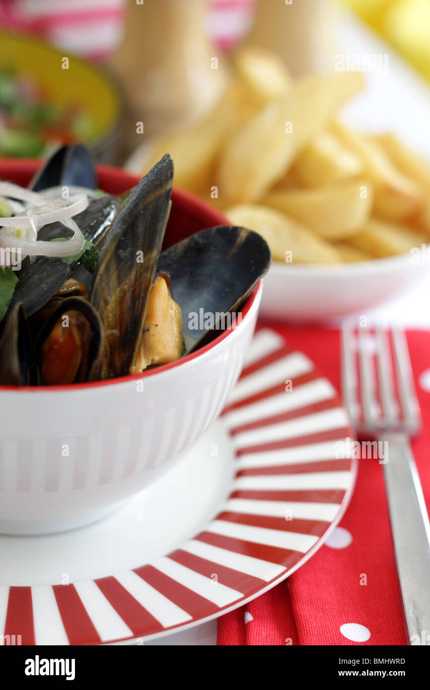 Bowl of Mussels Stock Photo - Alamy