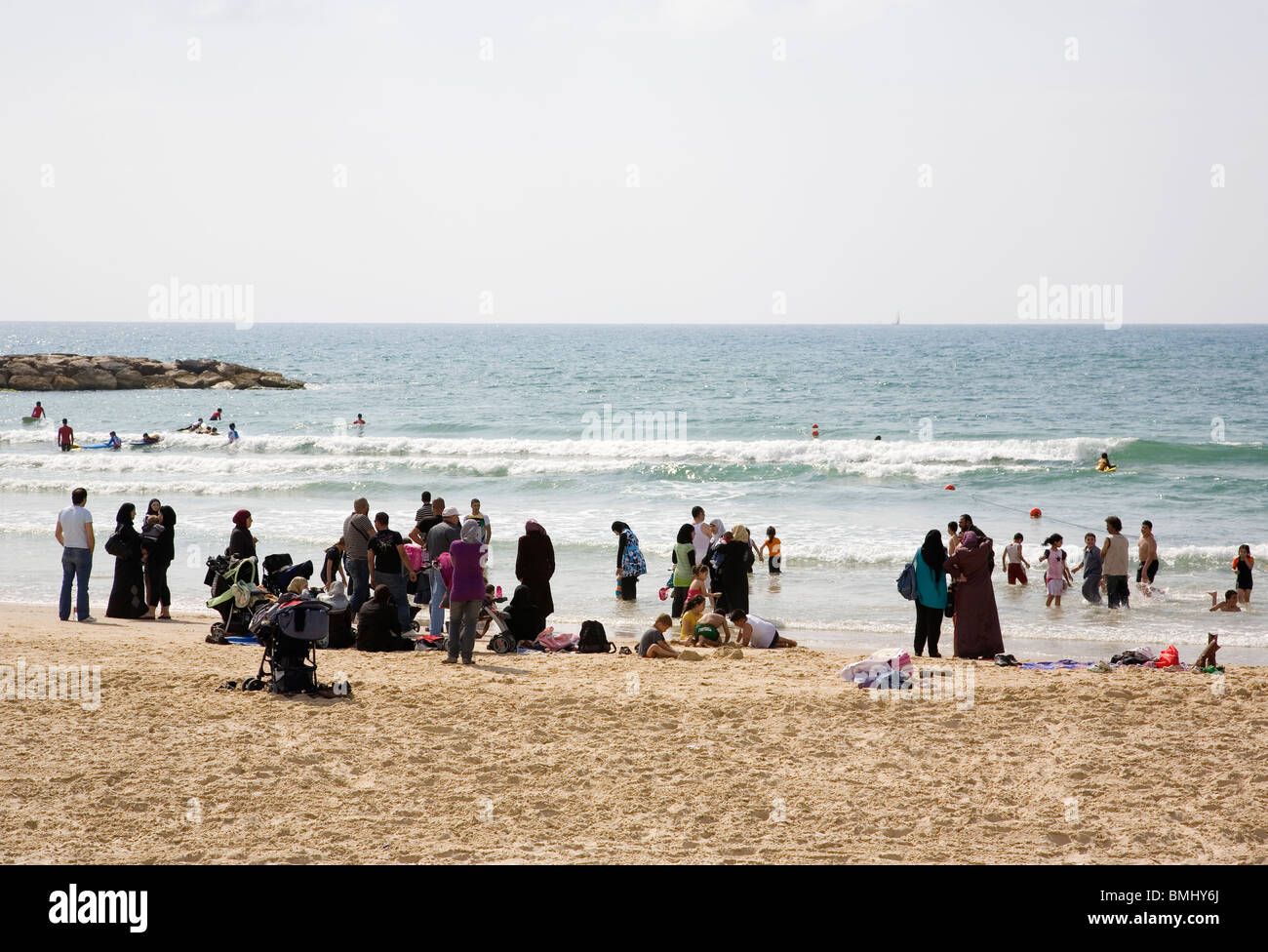 Bathing muslim hi-res stock photography and images - Alamy