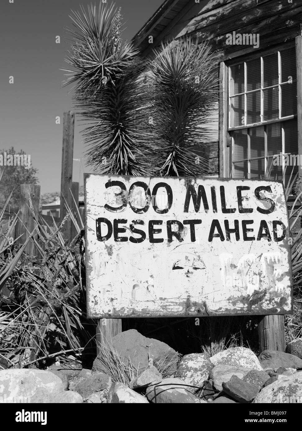 Traveling to desert Black and White Stock Photos & Images - Alamy