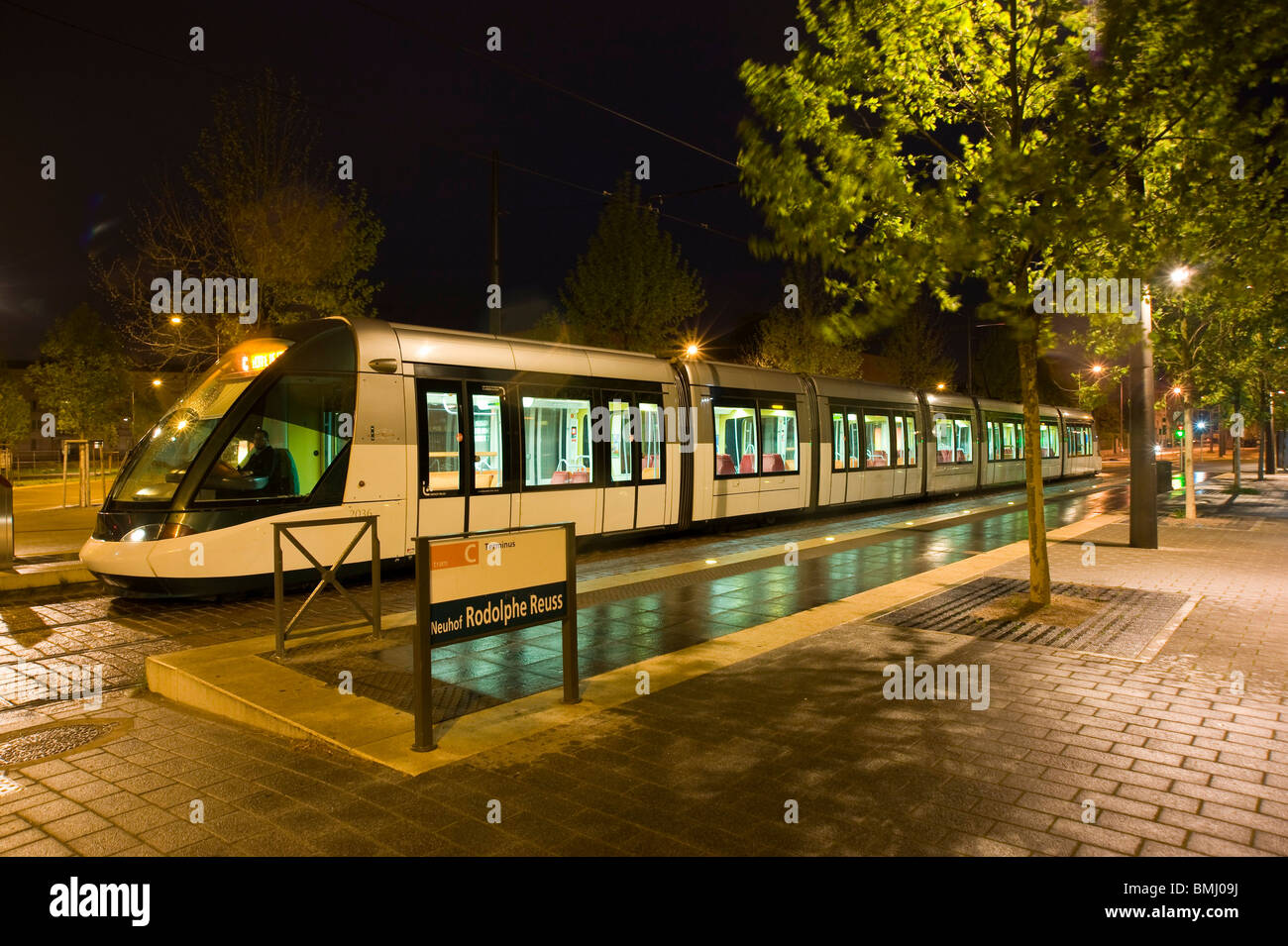 Public transport strasbourg hi-res stock photography and images - Alamy