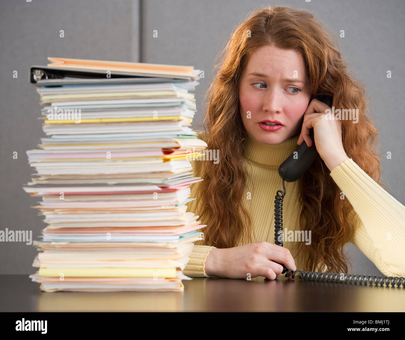 Busy office cubicles hi-res stock photography and images - Alamy
