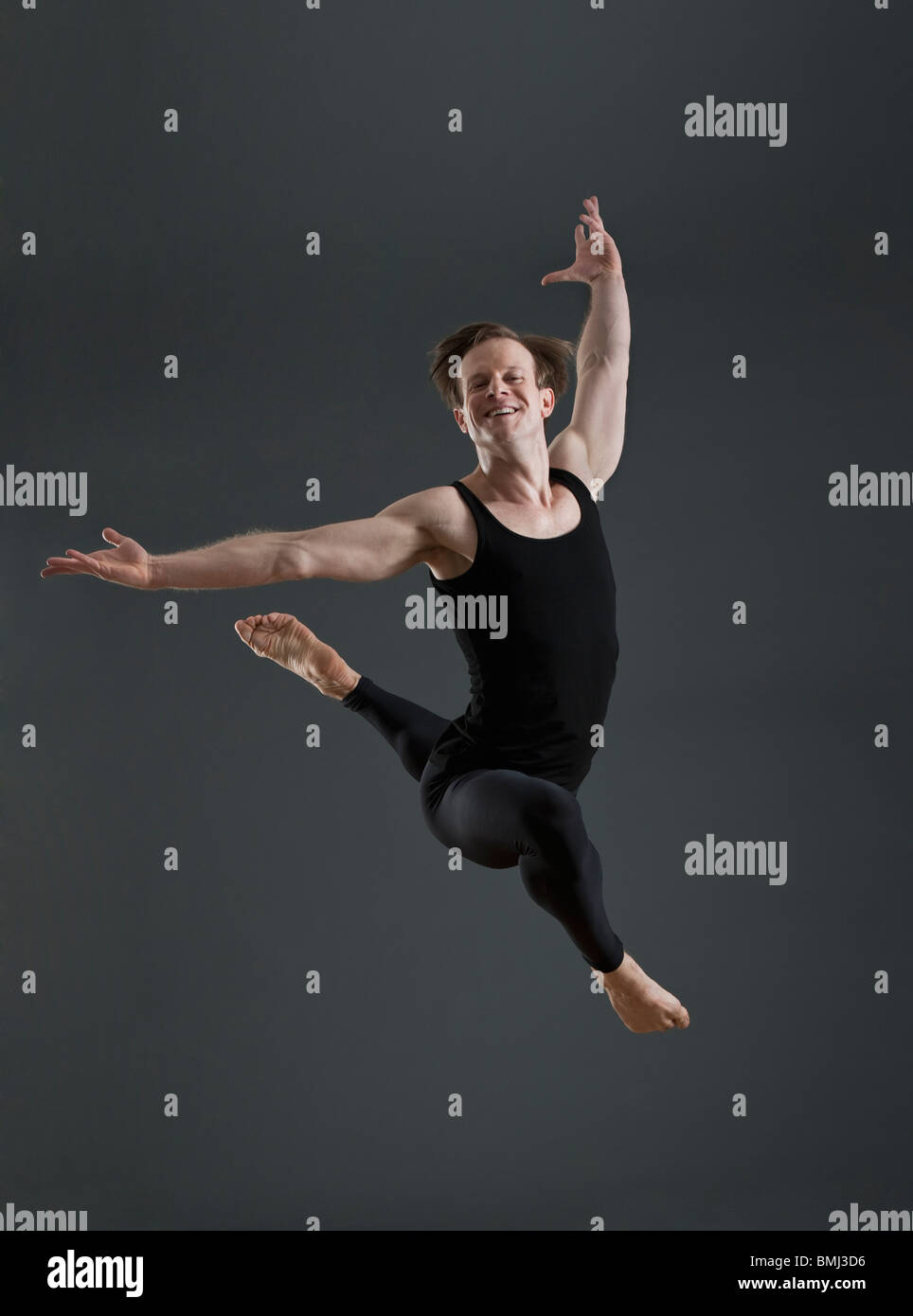 Male ballet body hi-res stock photography and images - Alamy