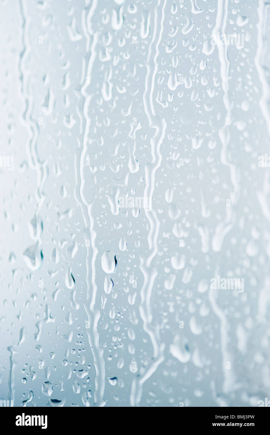 Drops of rain on window Stock Photo - Alamy