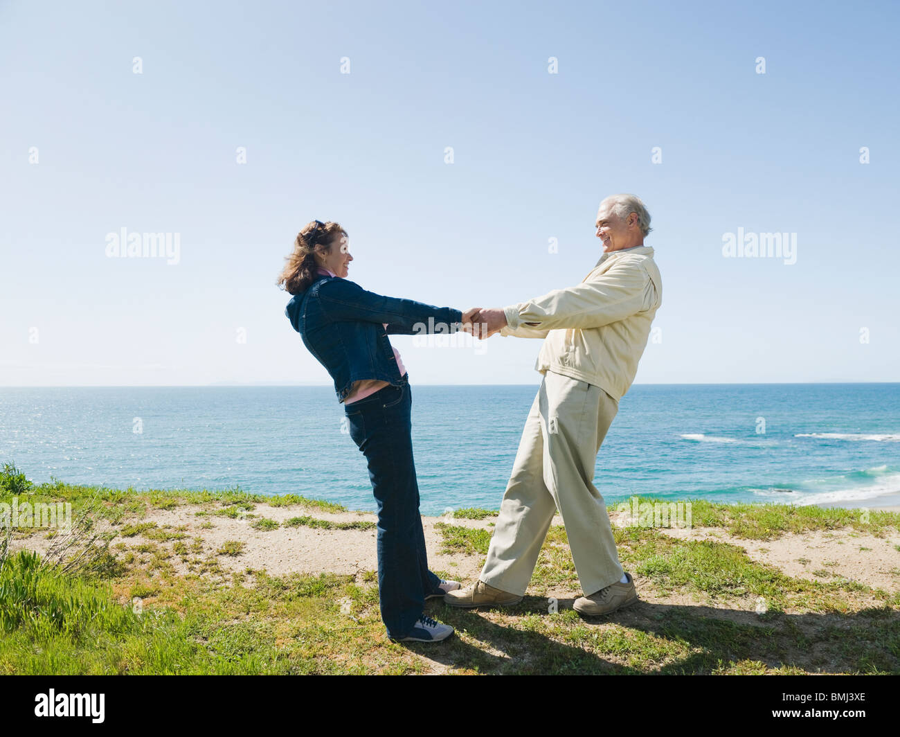 Rotating couple hi-res stock photography and images - Alamy
