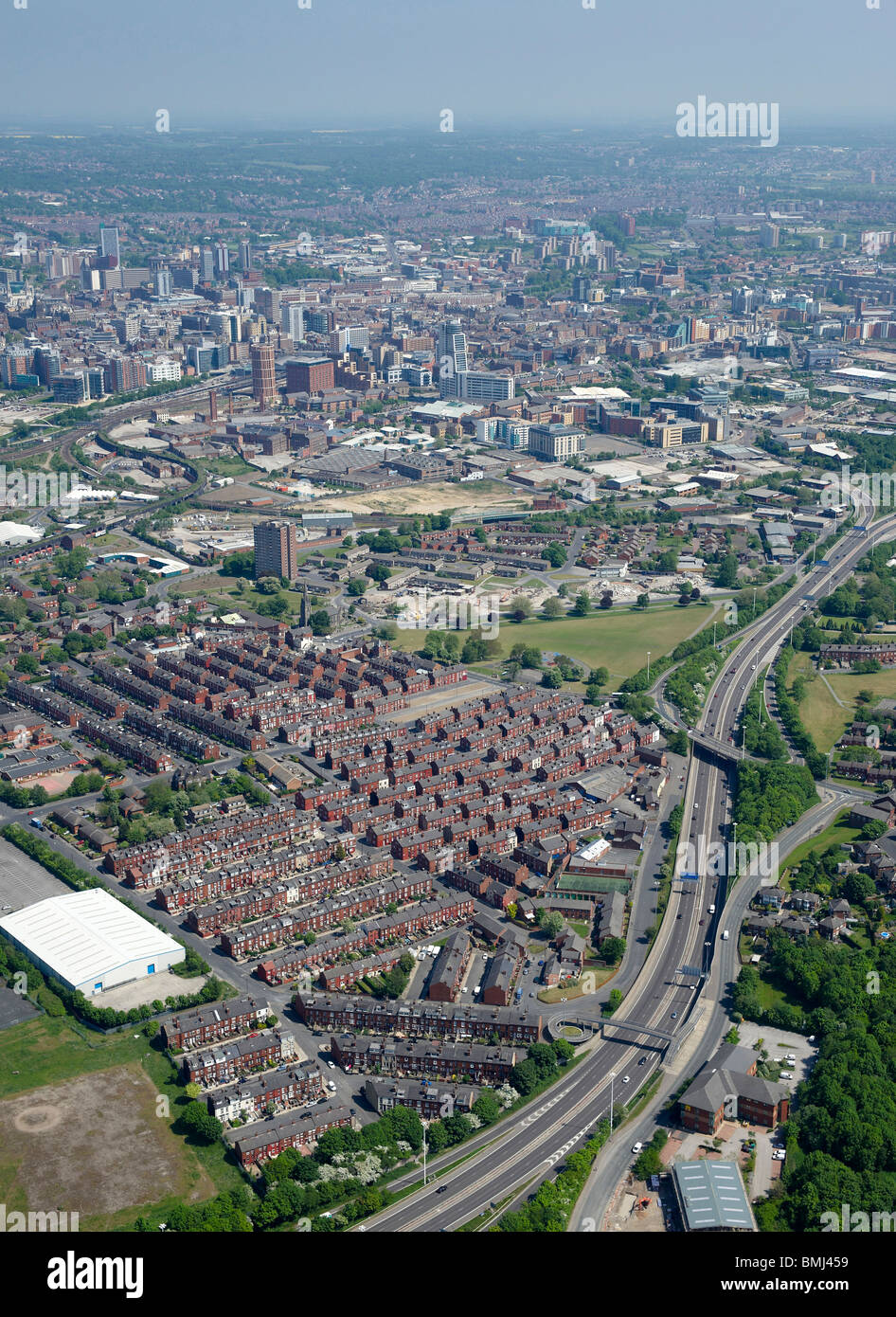 Aerial view leeds from south hi-res stock photography and images - Alamy