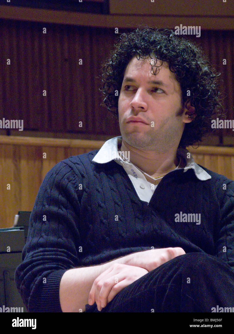 Gustavo dudamel hi-res stock photography and images - Alamy
