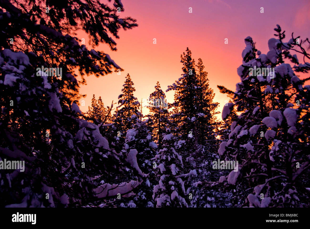 Northstar california snow hi-res stock photography and images - Alamy