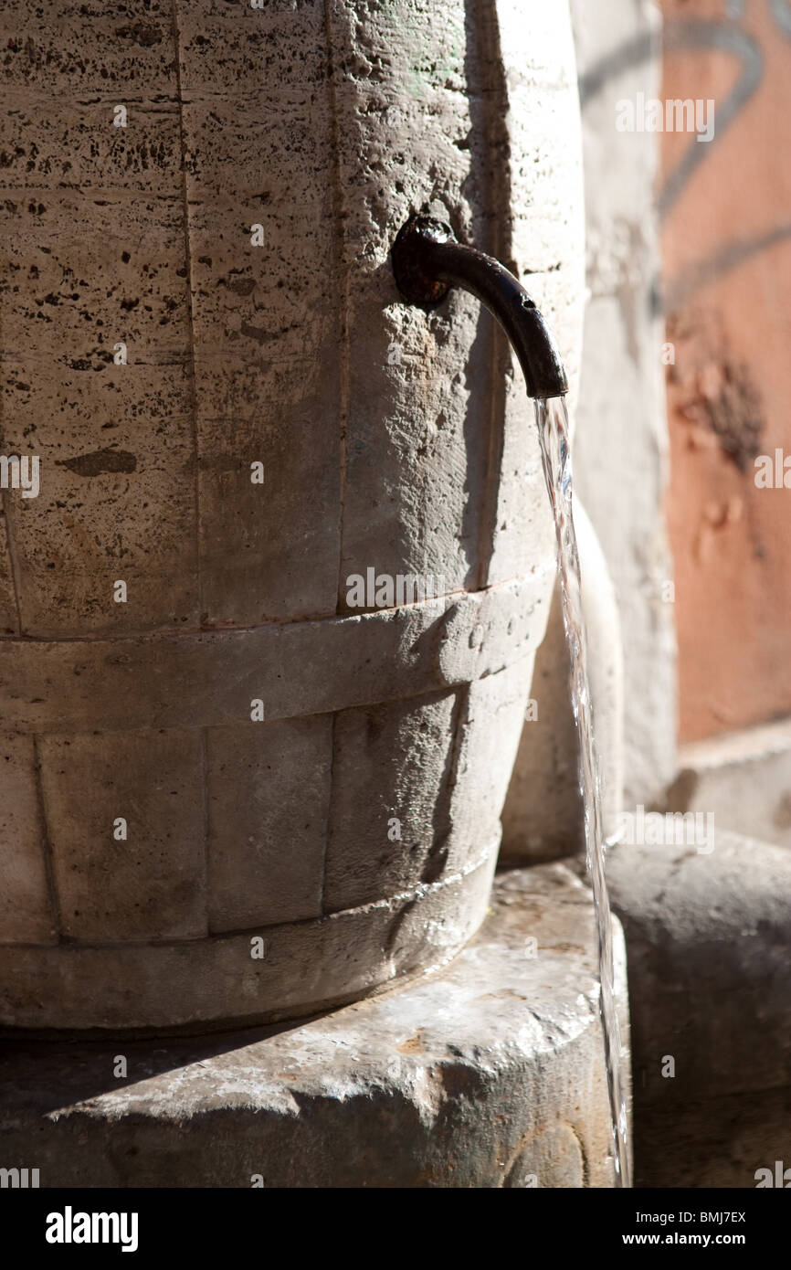 Cisterna rome hi-res stock photography and images - Alamy