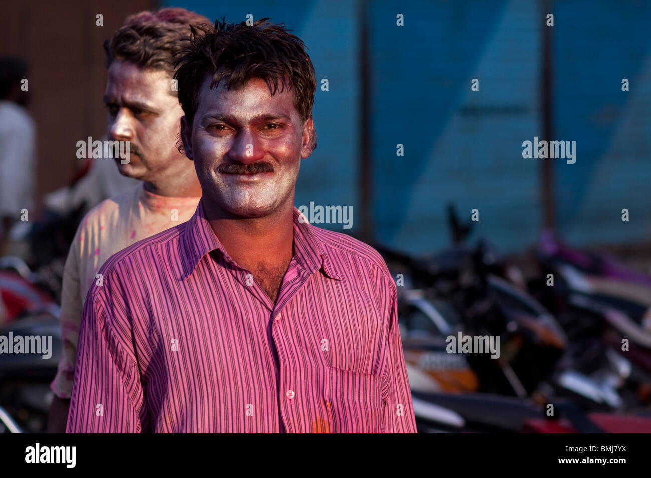 Rang Panchami, celebration of Holi with throwing of colors in Nasik ...