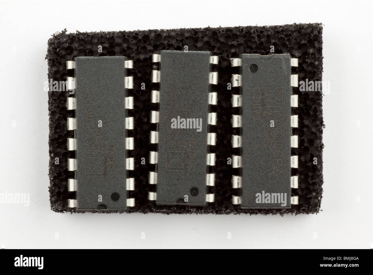 Integrated circuits hi-res stock photography and images - Alamy