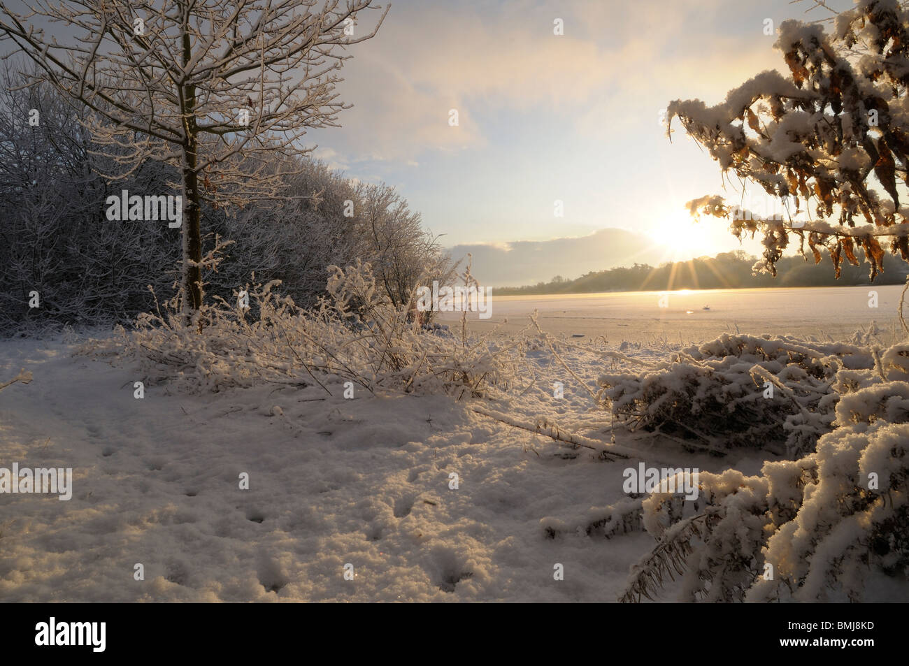 Suffolk snow scene hi-res stock photography and images - Alamy