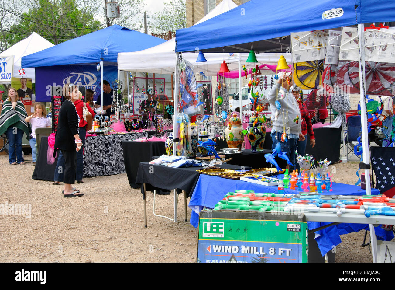 Selling local souvenirs arts and crafts and gifts hi-res stock ...
