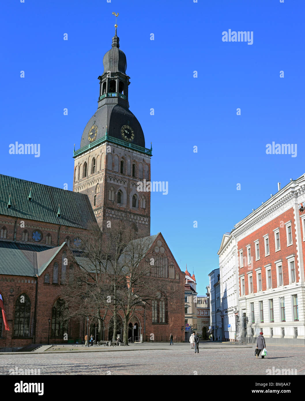 Riga old buildings tower hi-res stock photography and images - Alamy