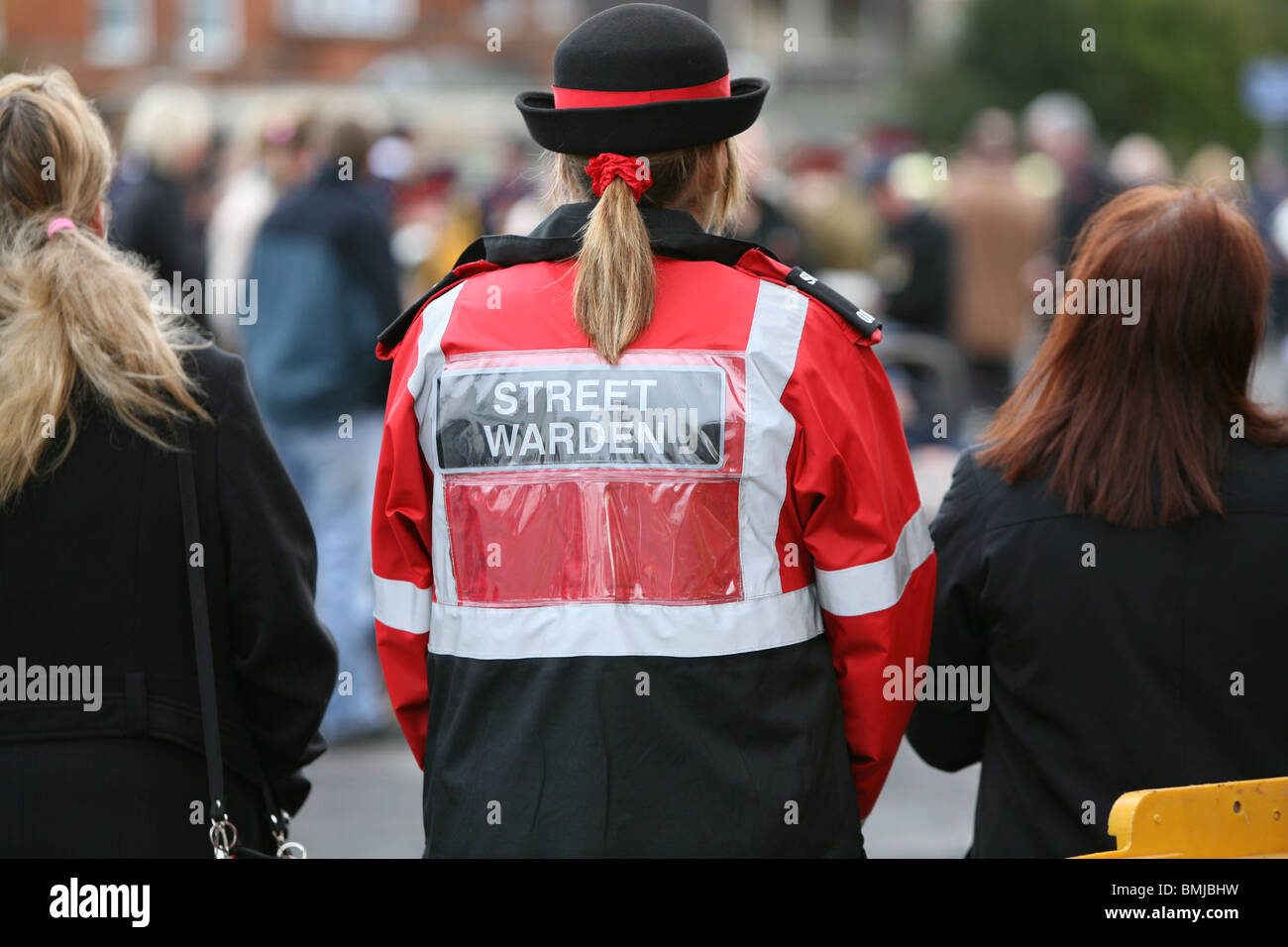street warden at remembrance Sunday parade Stock Photo - Alamy