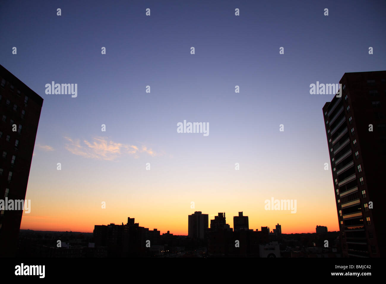 Sunset over lower manhattan hi-res stock photography and images - Alamy