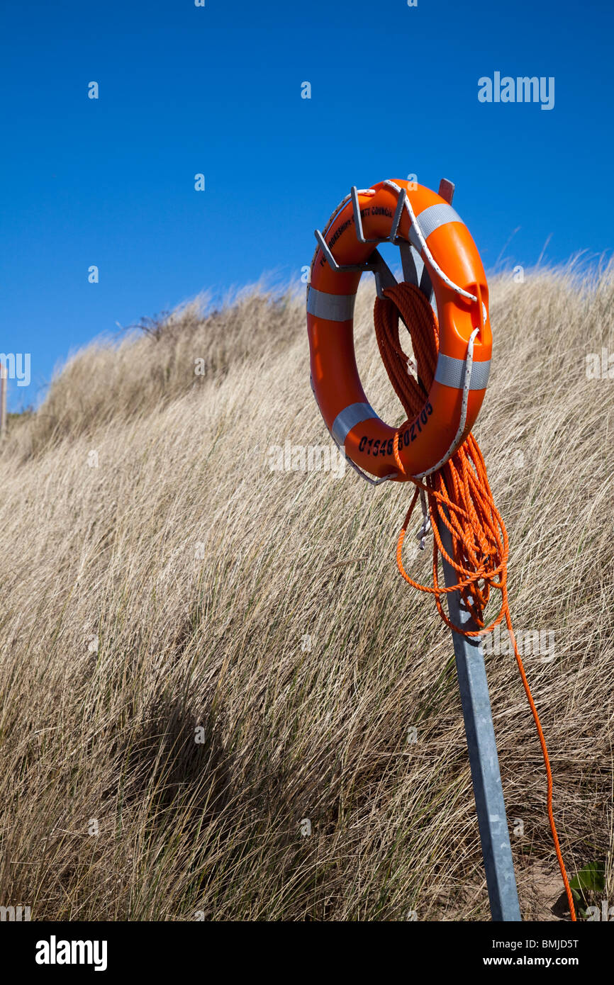 Life preserver ring hi-res stock photography and images - Alamy