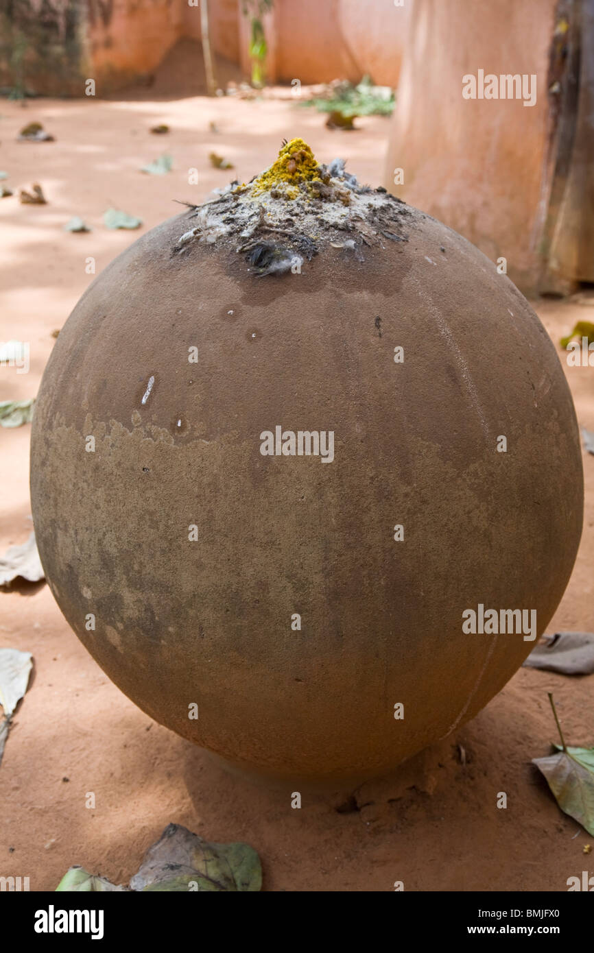 Voodoo spiritual temple hi-res stock photography and images - Alamy