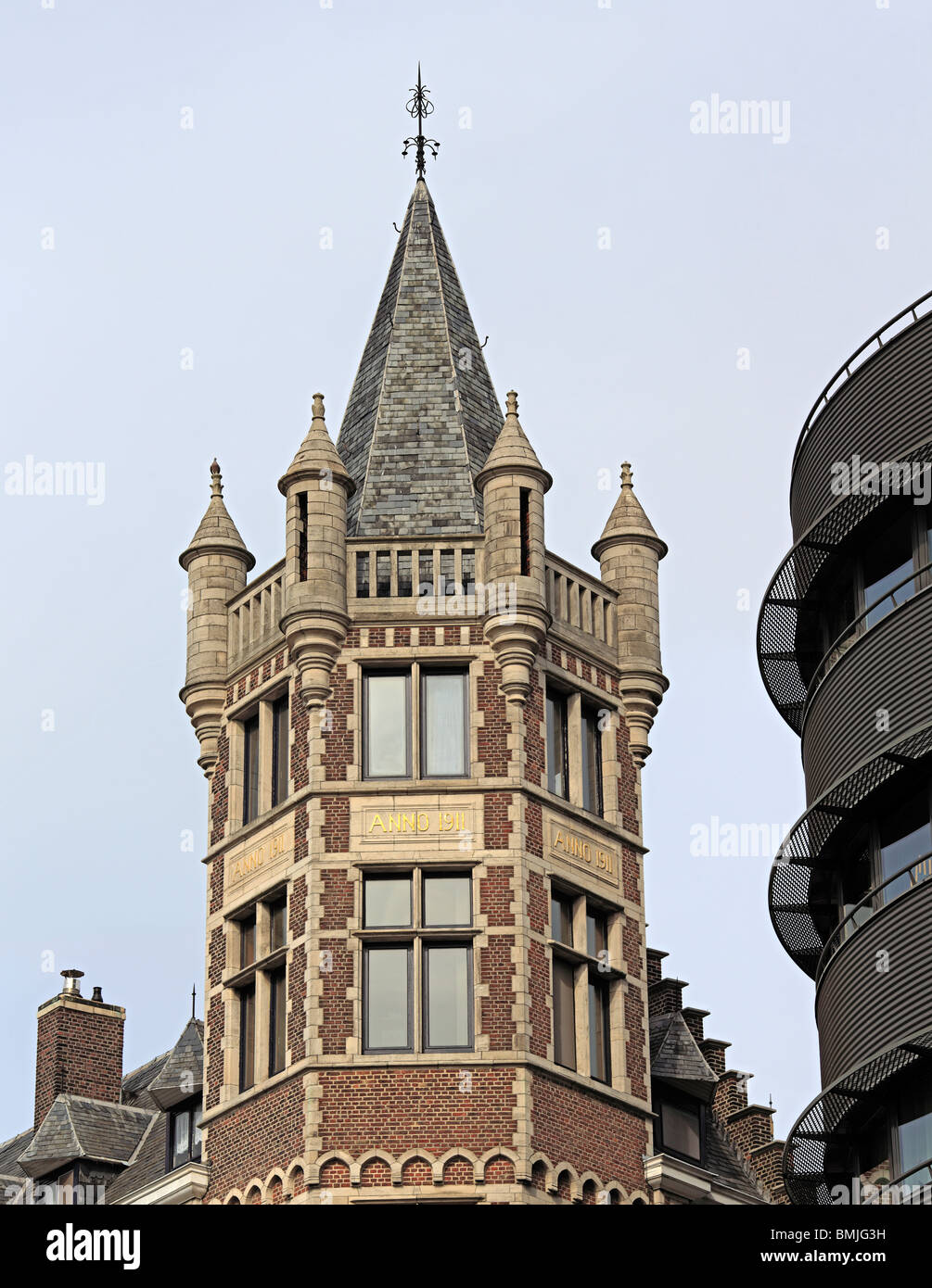 Antwerp tower hi-res stock photography and images - Alamy