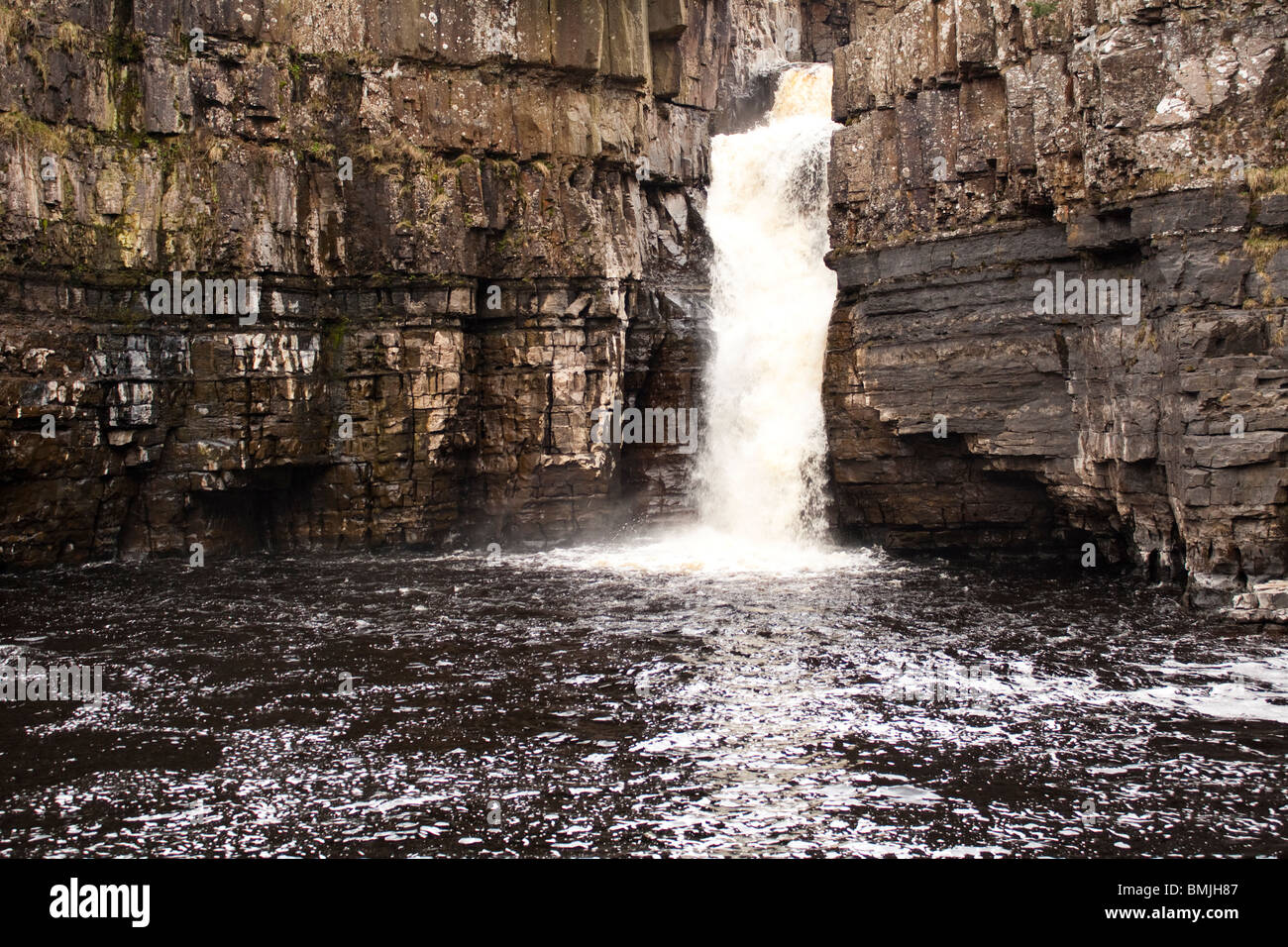 High force waterfall in the Yorkshire dales Stock Photo - Alamy