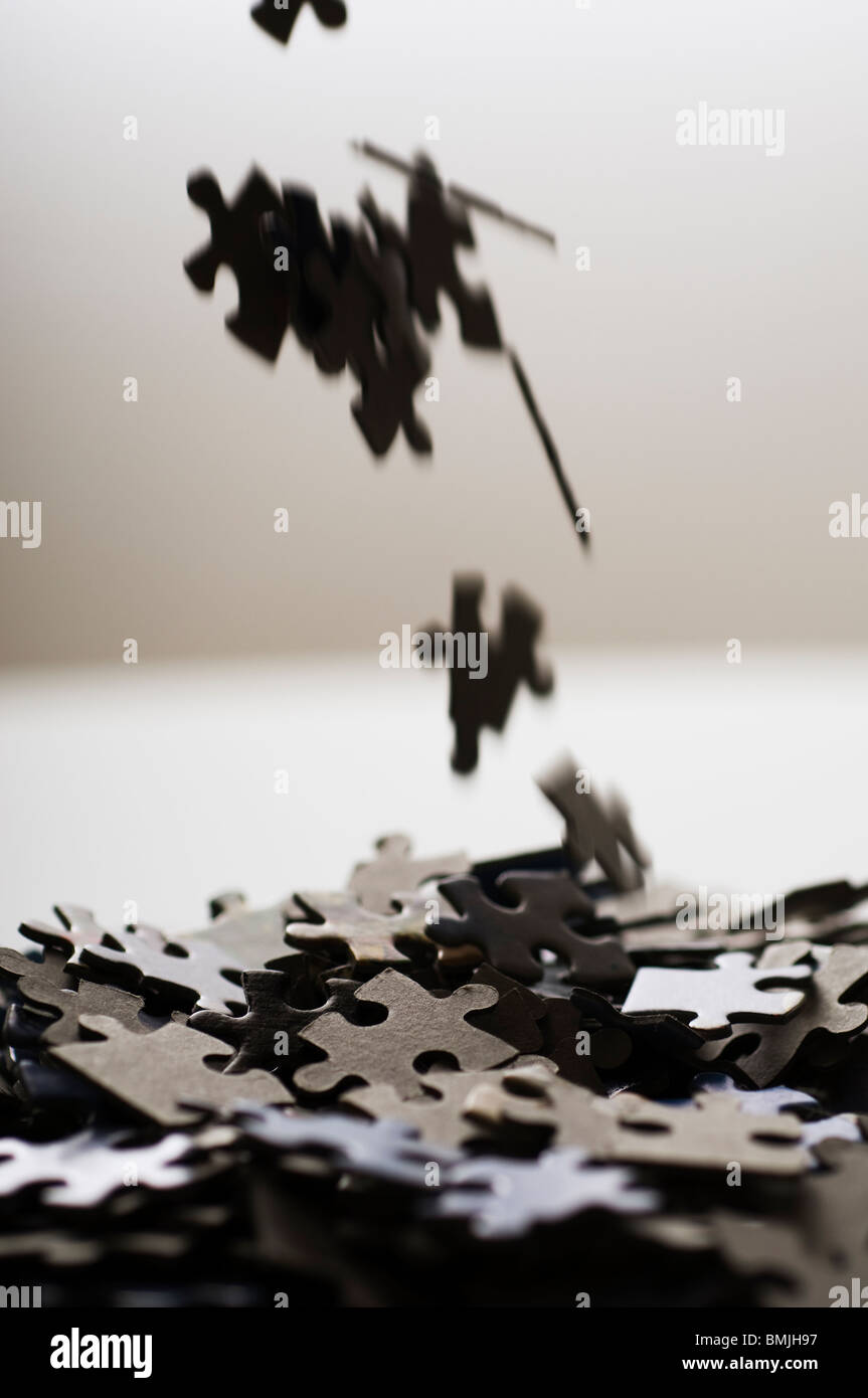 Jigsaw Falling Into Place Thumbs Down Clipart